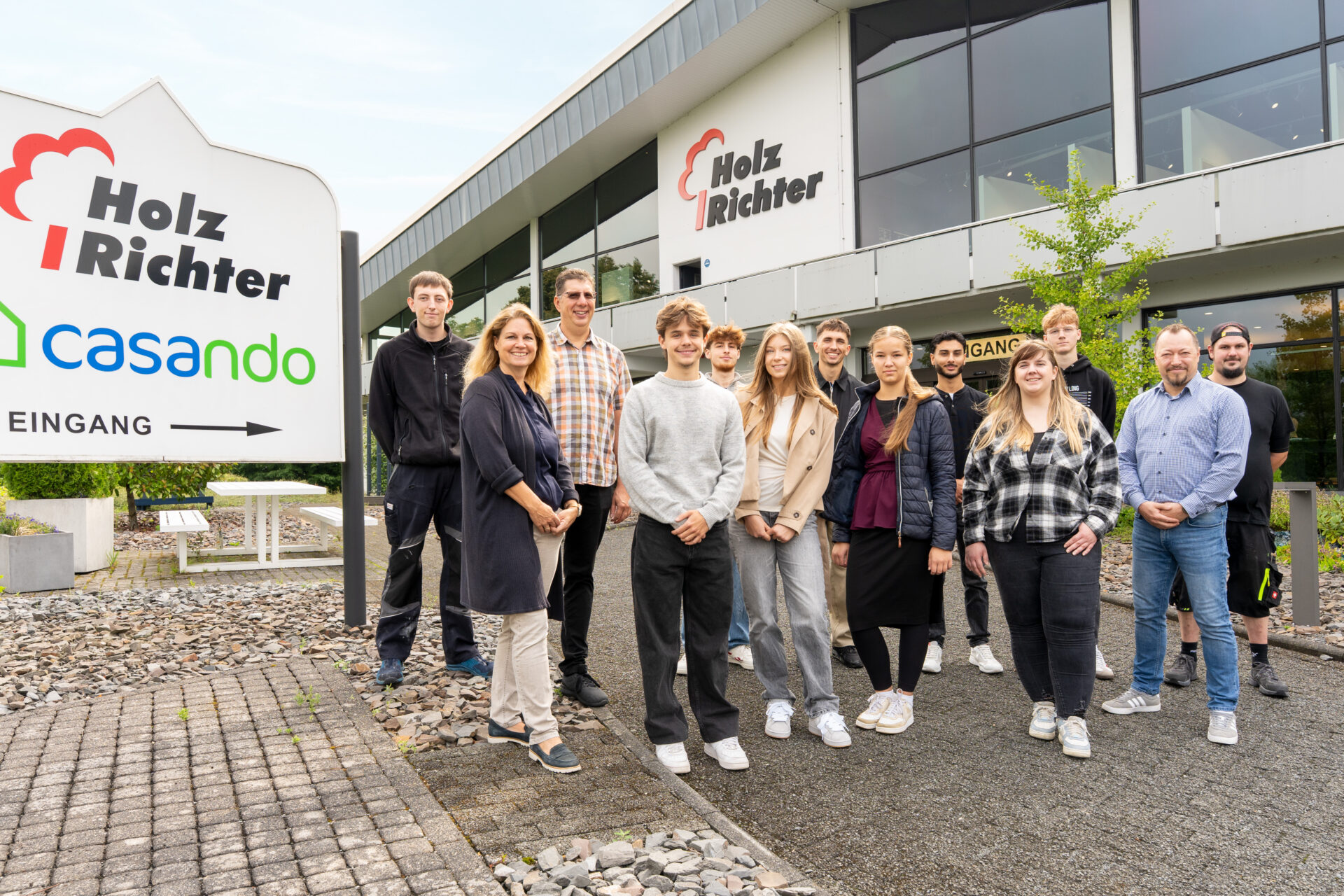 Unsere Azubis 2025 bei Holz-Richter - Holz-Richter